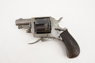 Lot 29345 - Belgian Folding Trigger 32 Short - Accurate Gun Auctions