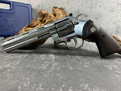 Lot 318 - COLT PYTHON - Accurate Gun Auctions
