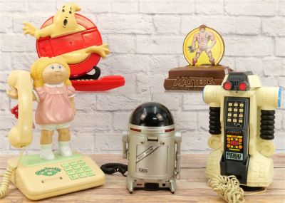 Lot 51 - Lot of 5 1980's Fun Novelty Telephones - Bodnar's Auction ...