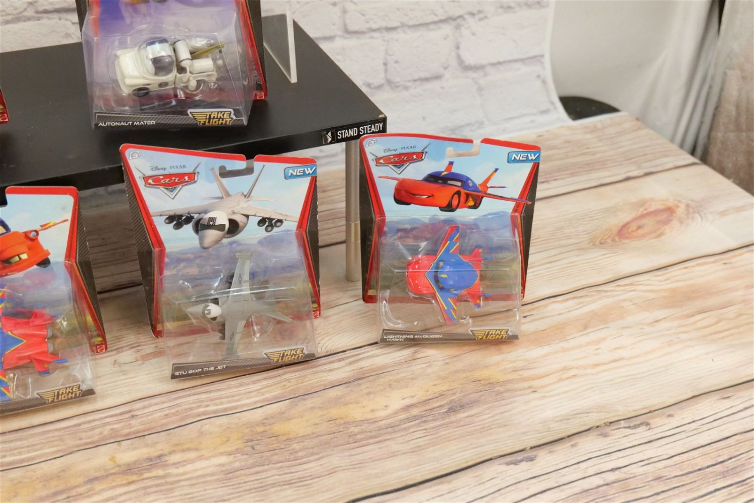 Lot 46 - Lot of 8 Disney Pixar Cars Take Flight Vehicles - Bodnar's ...