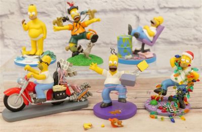 Lot 198 - Lot of 6 Hamilton Collection Simpsons Figurines - Bodnar's ...