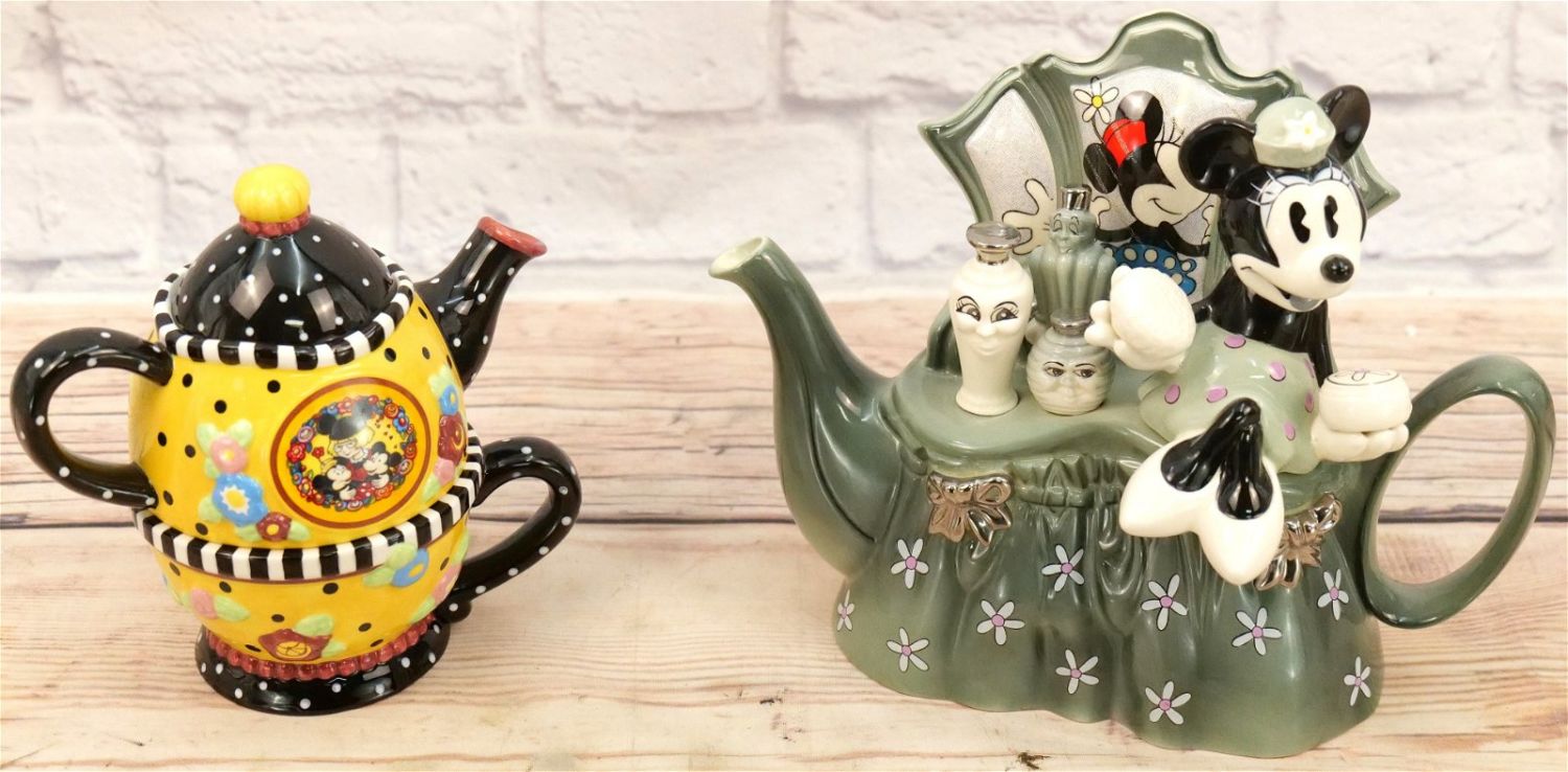 Lot 110 - Lot of 2 Disney Teapots - Bodnar's Auction | bodnarsauction.com