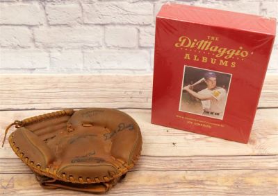 Lot 149 - Group Lot of Baseball Items - Bodnar's Auction ...