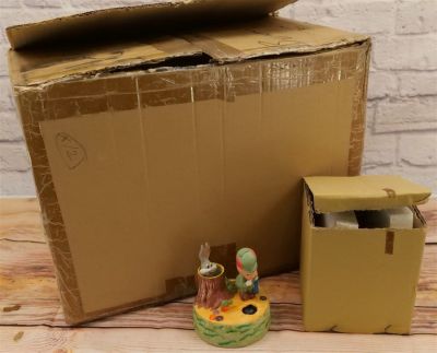 Lot 276 - Case of 12 Elmer and Bugs Bunny Music Boxes - Bodnar's ...