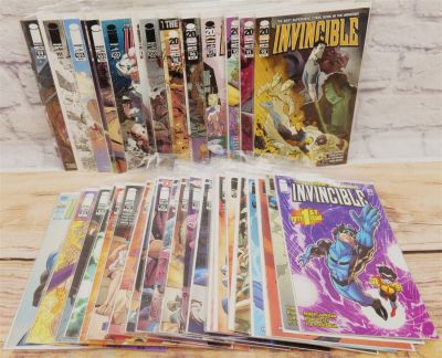 Lot 202 - Lot of 42 Invincible Comics - Bodnar's Auction ...