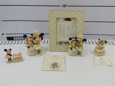 Lot 91 - Lot of Lenox Mickey and Minnie Mouse Items - Bodnar's Auction ...