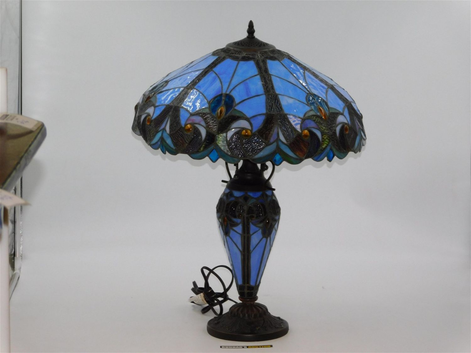 Lot 242 - Tiffany Style Stained Glass Table Lamp - Bodnar's Auction ...
