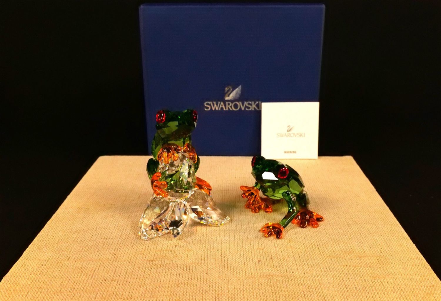 Lot 246 - Swarovski Crystal Frogs Figurine Set - Bodnar's Auction | bodnarsauction.com