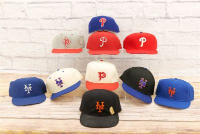 Lot 200 - Lot of 10 Vintage Fitted Baseball Hats - Bodnar's Auction ...