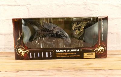Lot 182 - McFarlane Alien Queen Feature Film Figures Box Set - Bodnar's Auction | bodnarsauction.com