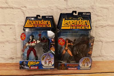 Lot 417 - Lot of 2 Legendary Comic Book Heroes Action Figures - Bodnar ...
