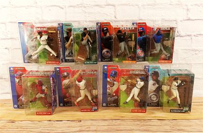 Lot 518 - Lot of 8 McFarlane MLB Sports Figures - Series 1 - Bodnar's ...