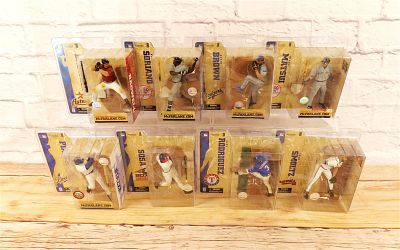 Lot 524 - Lot of 8 McFarlane MLB Sports Figures - Series 8 - Bodnar's ...