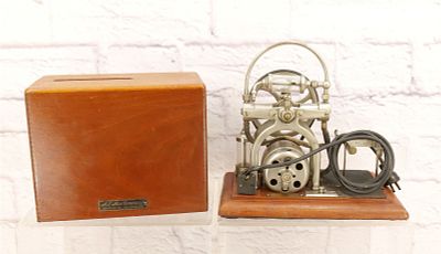 Lot 278 - A.J. Aloe Company St. Louis MO Embalming Machine - Bodnar's ...