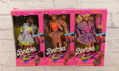 Lot 234 - Lot of 3 Barbie Beat Dolls - Bodnar's Auction ...