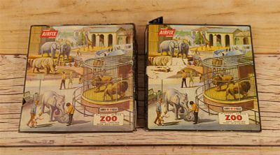 Lot 232 - Lot of 2 AirFix HO-00 Scale Zoo Snap Together Playsets ...