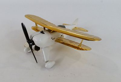 Lot 141 - Cox Motorized Biplane - Bodnar's Auction | bodnarsauction.com
