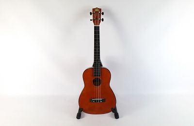 Lot 196 - Rogue Ukulele - Bodnar's Auction | bodnarsauction.com
