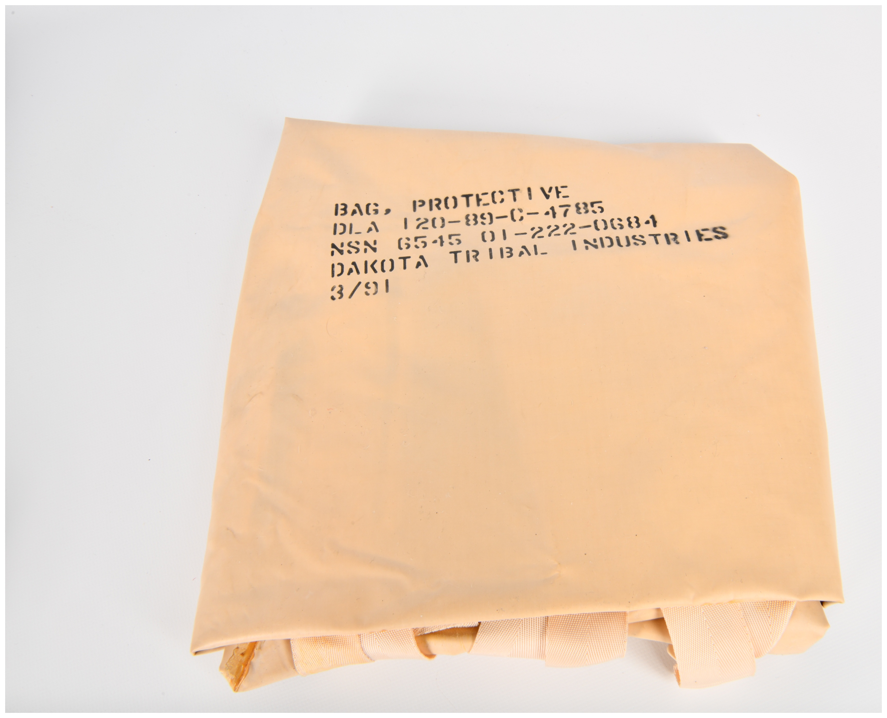 Lot 1444 – A Group of Three US Military Camouflage Screening Support ...