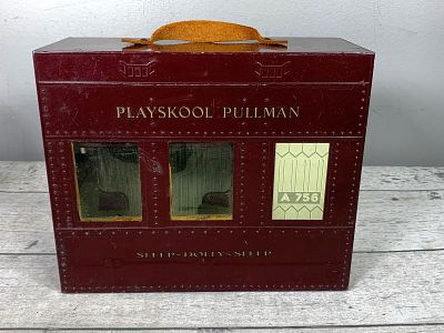 Lot 364 - Vintage Playskool Pullman Car Sleep Dolly Sleep Model Train ...