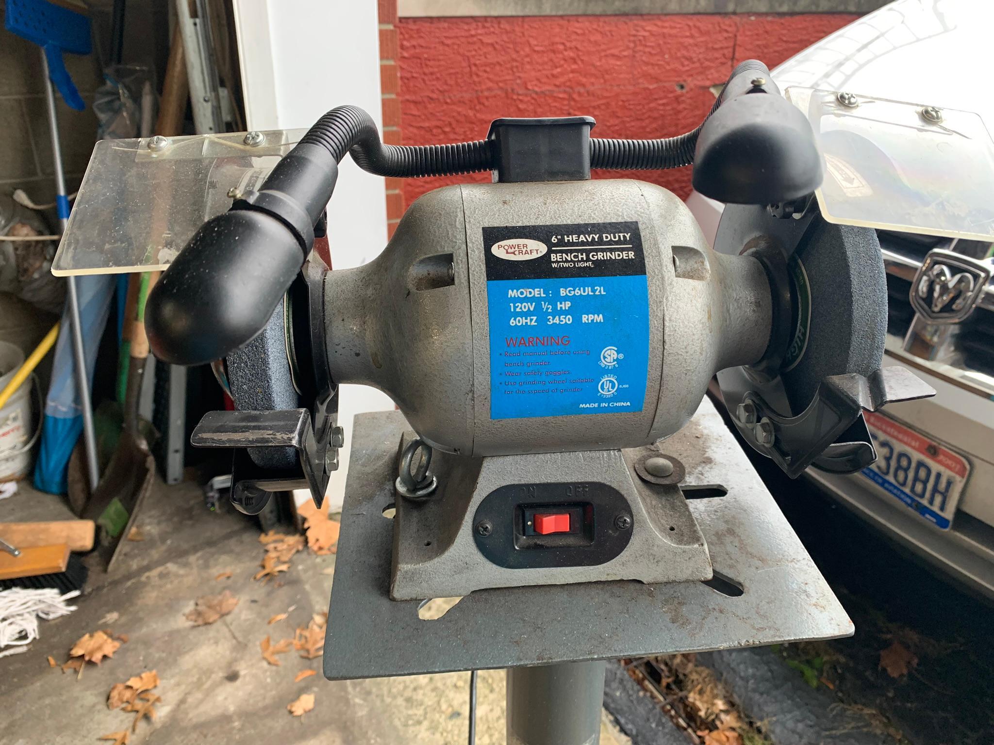 Lot 208 - Power Kraft 1/2 hp Bench Grinder | Burns Auction & Appraisal