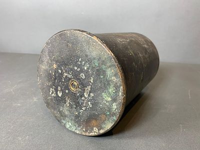 Lot 14813 - Vintage WW2 1944 90MM Shell Casing | Burns Auction & Appraisal