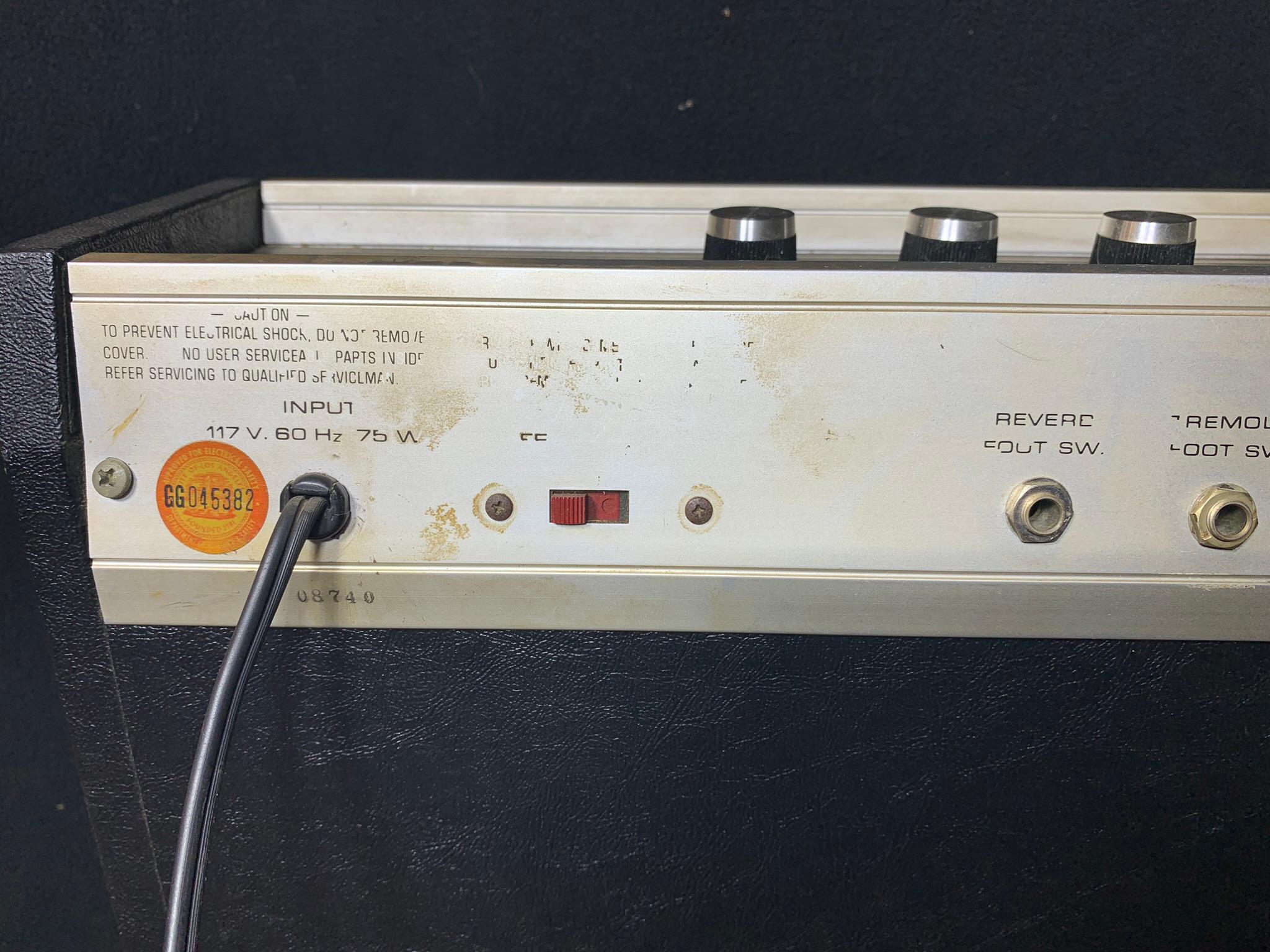 Lot 17511 - Vintage Jordan Entertainer J110 Amplifier | Burns Auction ...
