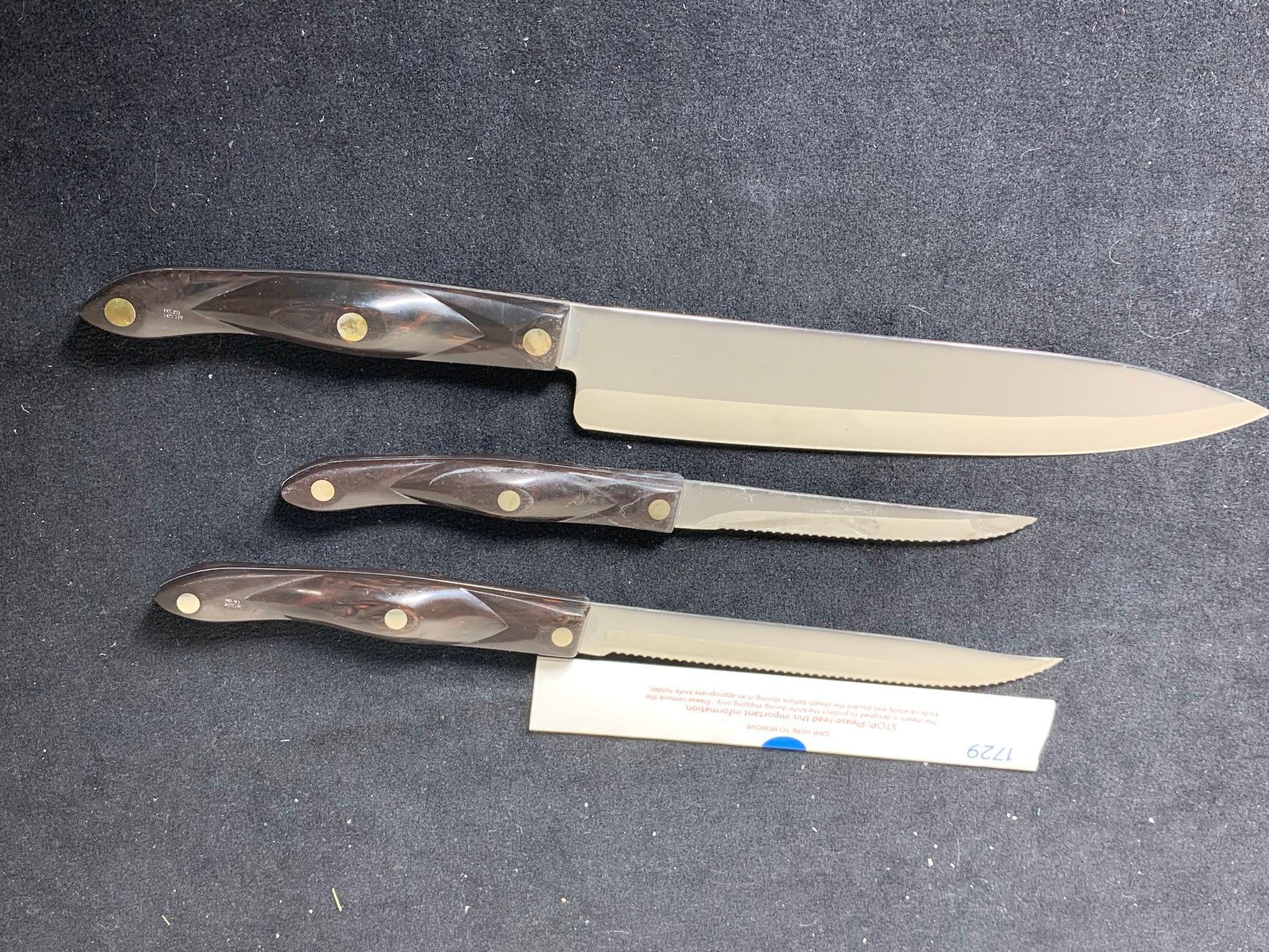 Lot 3128 - Three Vintage Cutco Knives | Burns Auction & Appraisal