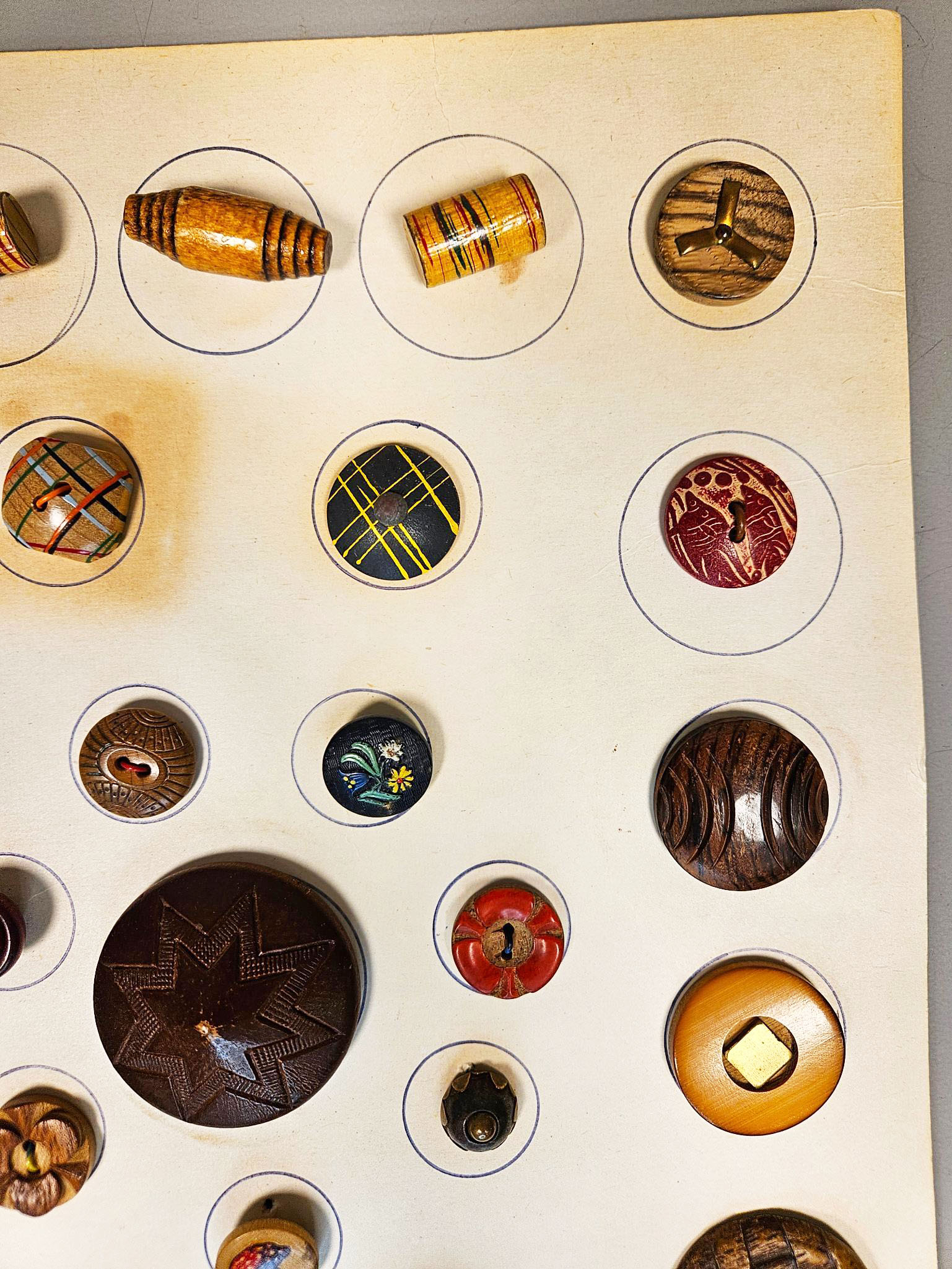 Lot 33173 - A Collection of Vintage and Antique Buttons on Display ...