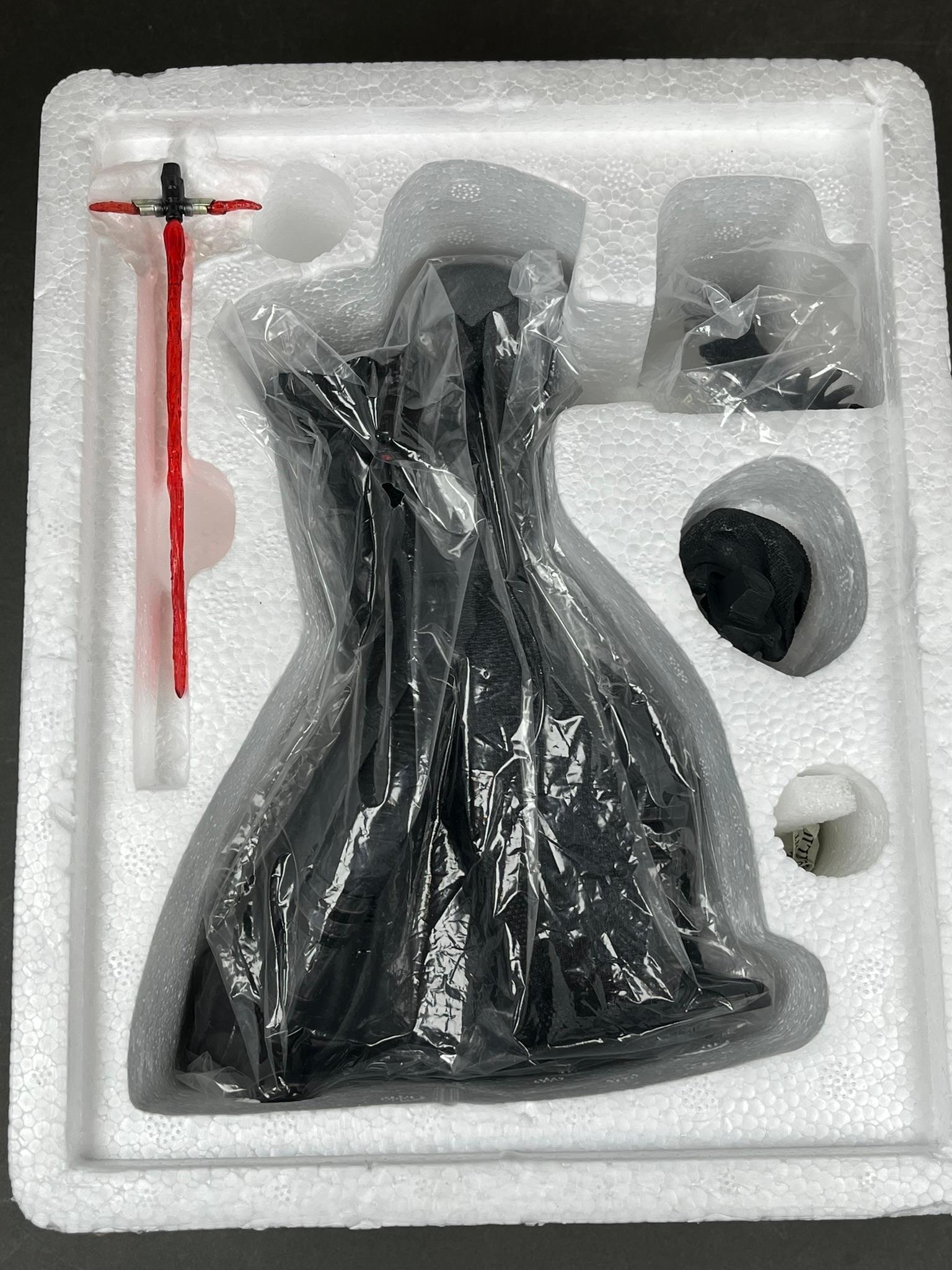 Lot 35019 - Iron Studios Star Wars Kylo Ren 1/10 Scale Polystone Statue | Burns Auction & Appraisal