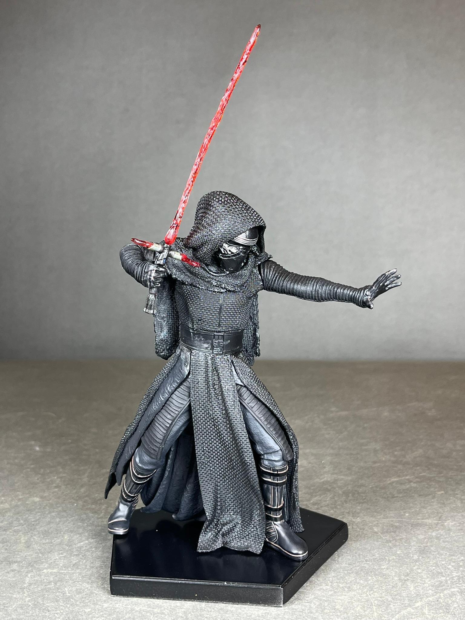 Lot 35019 - Iron Studios Star Wars Kylo Ren 1/10 Scale Polystone Statue | Burns Auction & Appraisal
