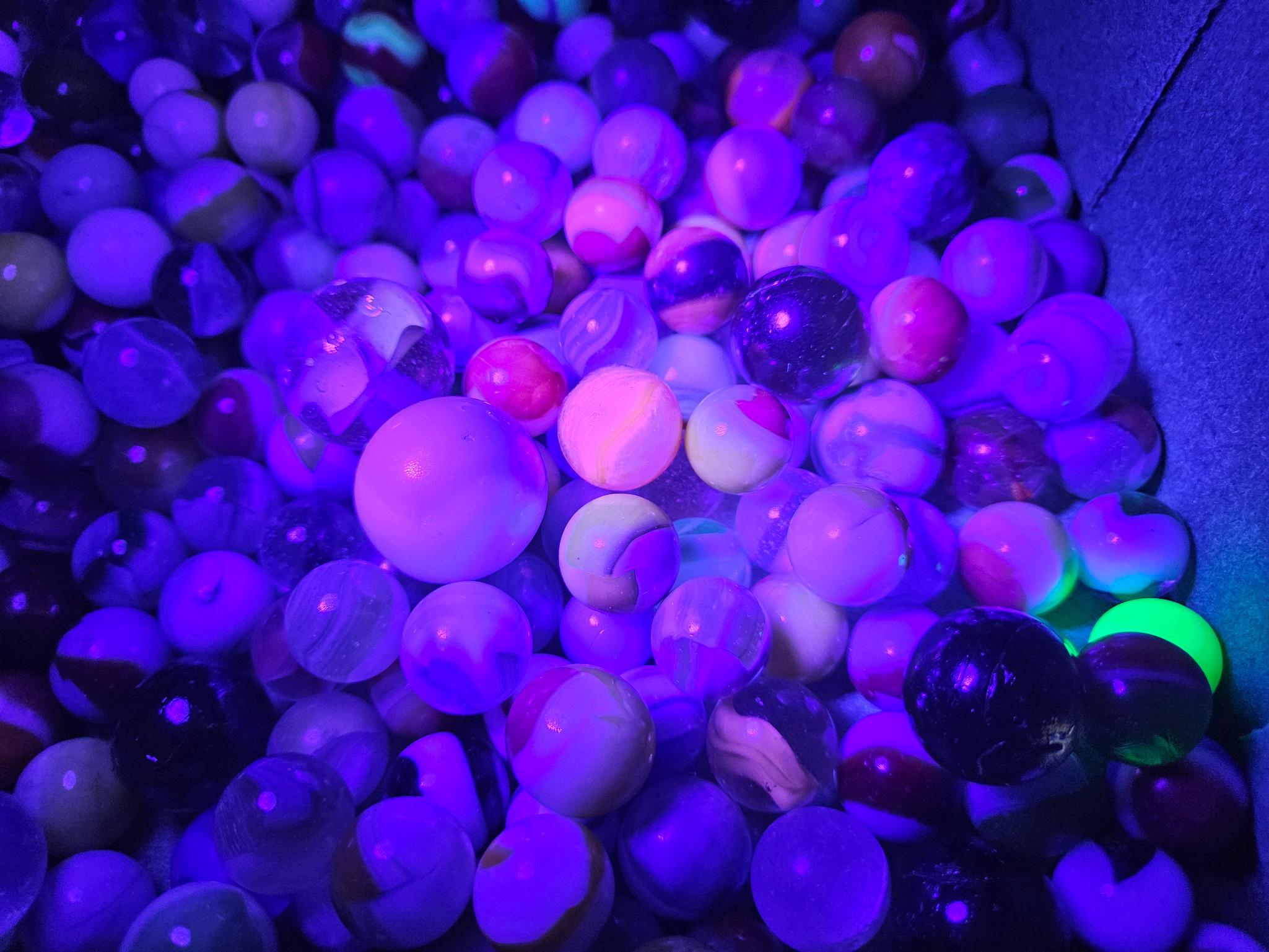 Lot 6508 - A group of Large Collection of Glass Marbles, Including ...
