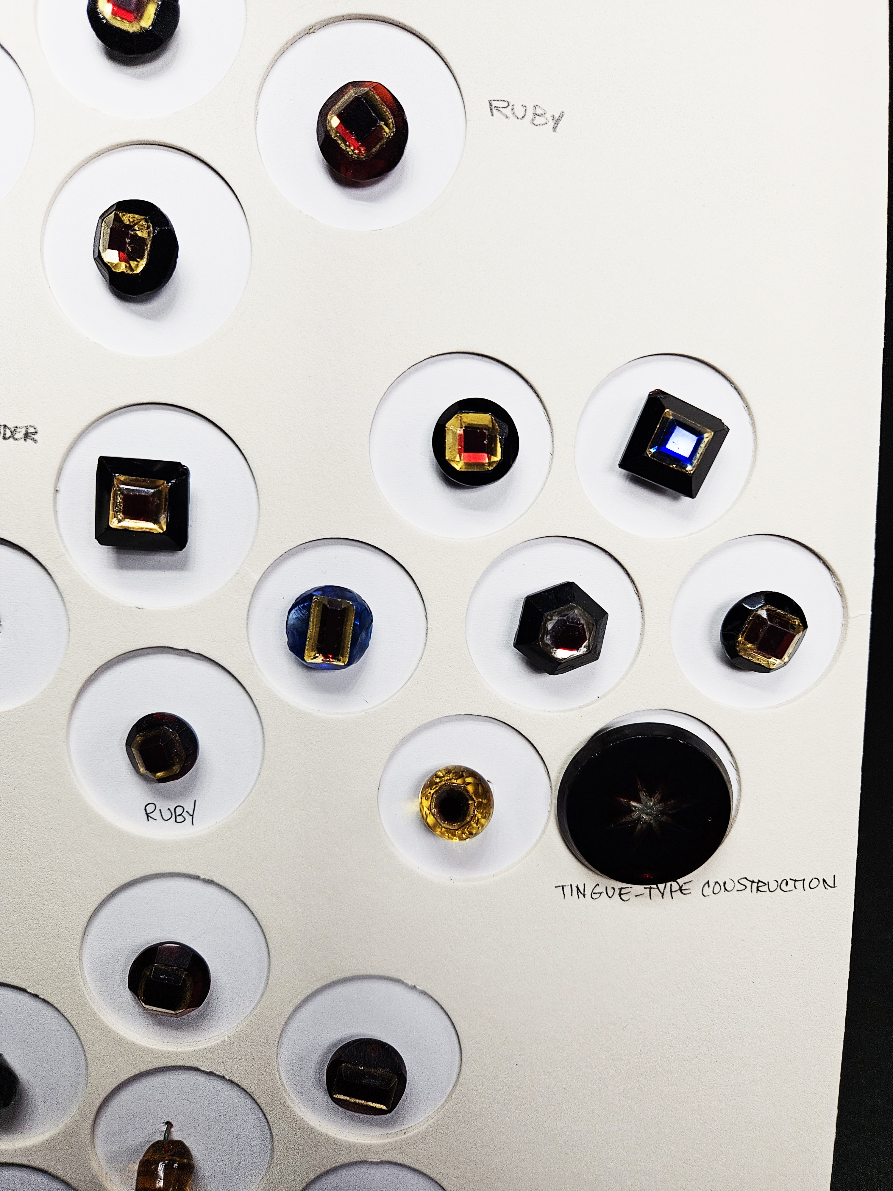 Lot 2011 - A Collection of Antique Tingue Glass-in-Glass Buttons ...