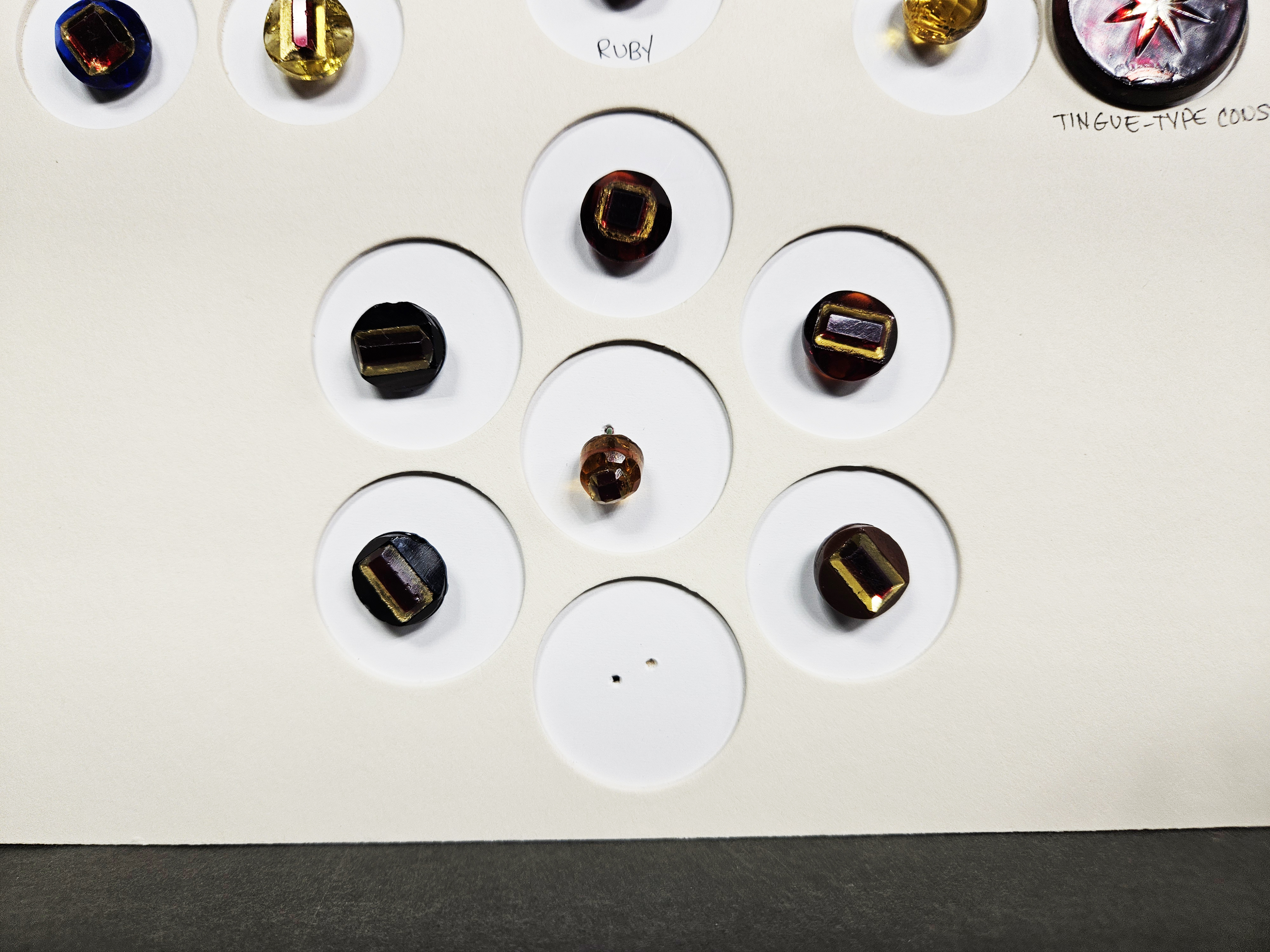 Lot 2011 - A Collection of Antique Tingue Glass-in-Glass Buttons ...