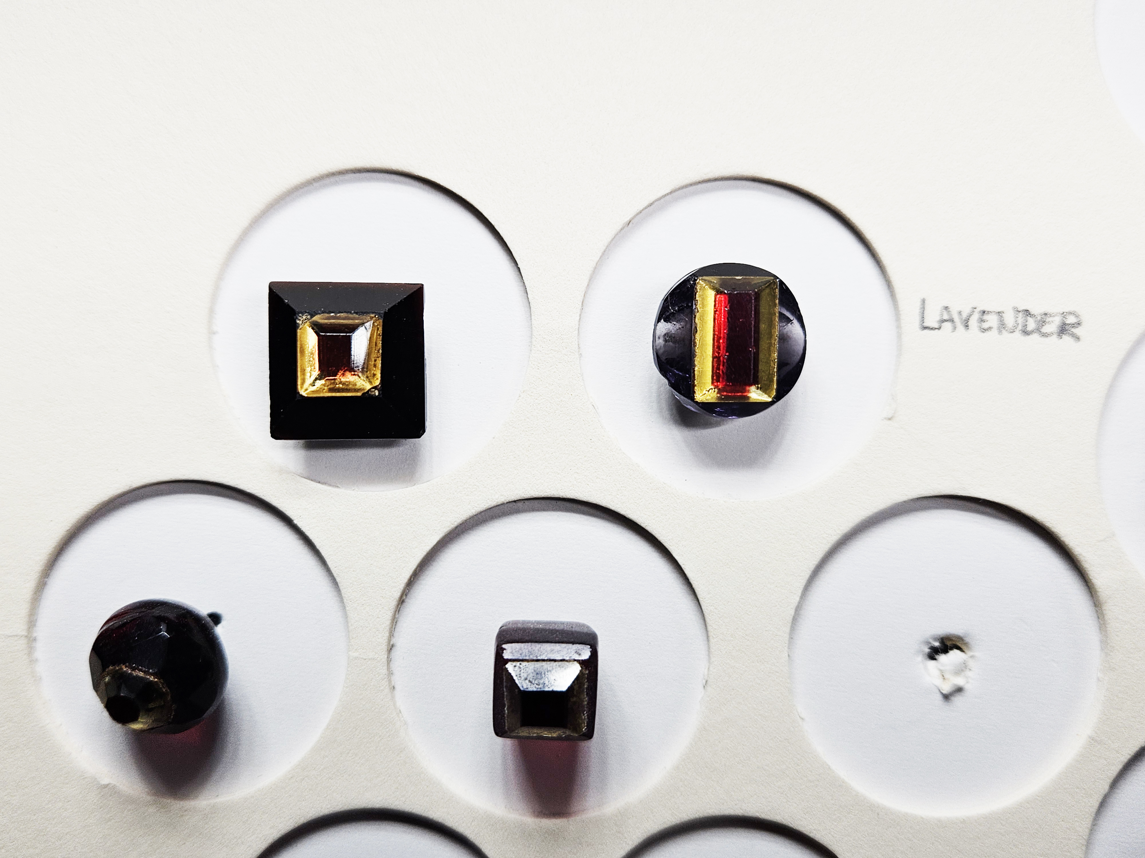 Lot 2011 - A Collection of Antique Tingue Glass-in-Glass Buttons ...