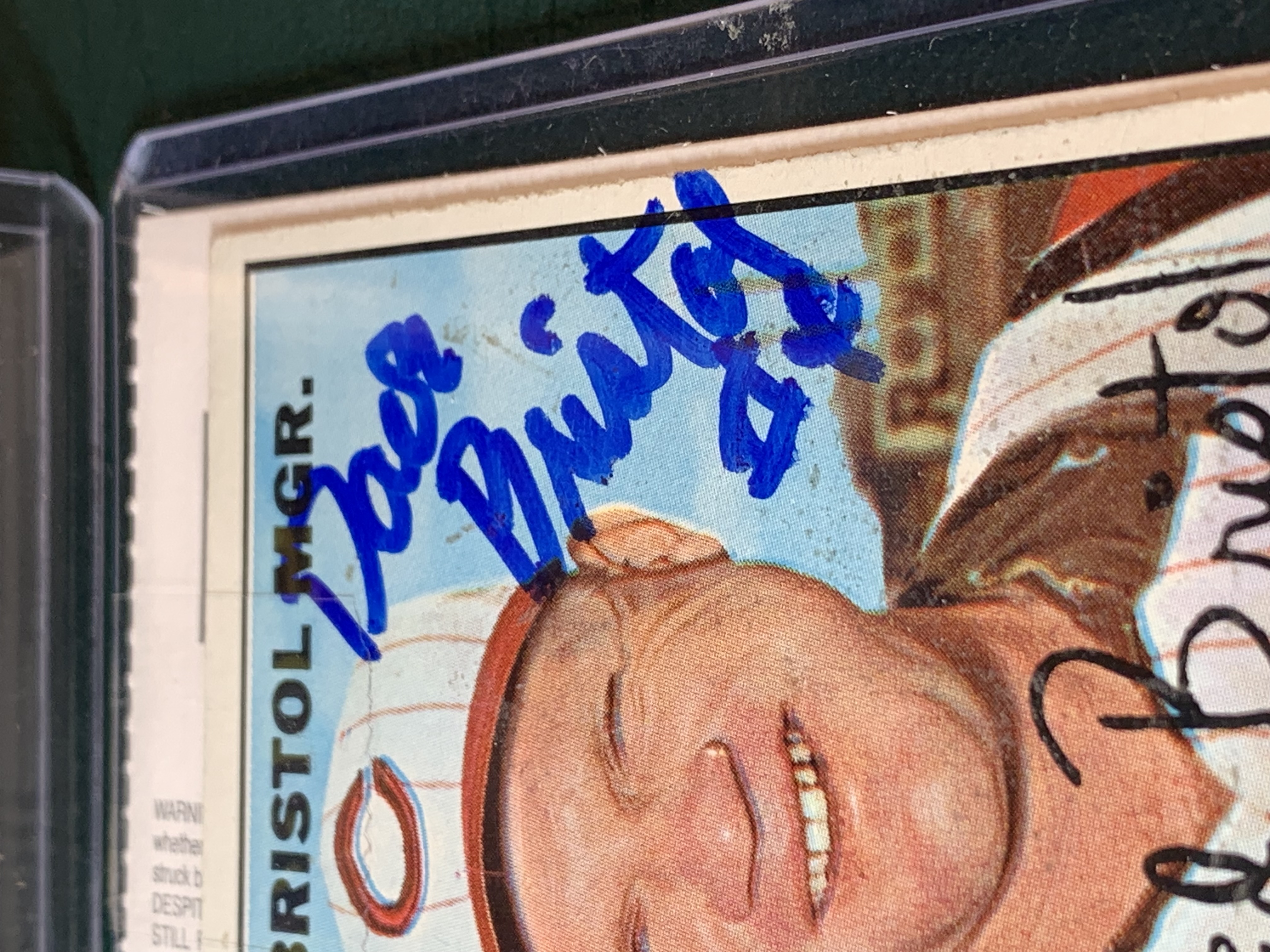 Lot 18064 - A Collection of Signed Vintage Cincinnati Reds Topps ...
