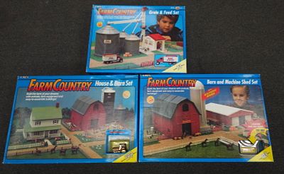 Lot 1 - Ertl Farm Country Set Lot of Three (NIB) Ertl Farm Country Set ...