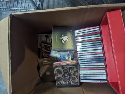 Lot 280 - LARGE COLLECTION OF CDS | Chapel Street Auctions