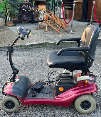 Lot 195 - Shoprider Dasher 4 Wheel Mobility Scooter | Clumber Auction House