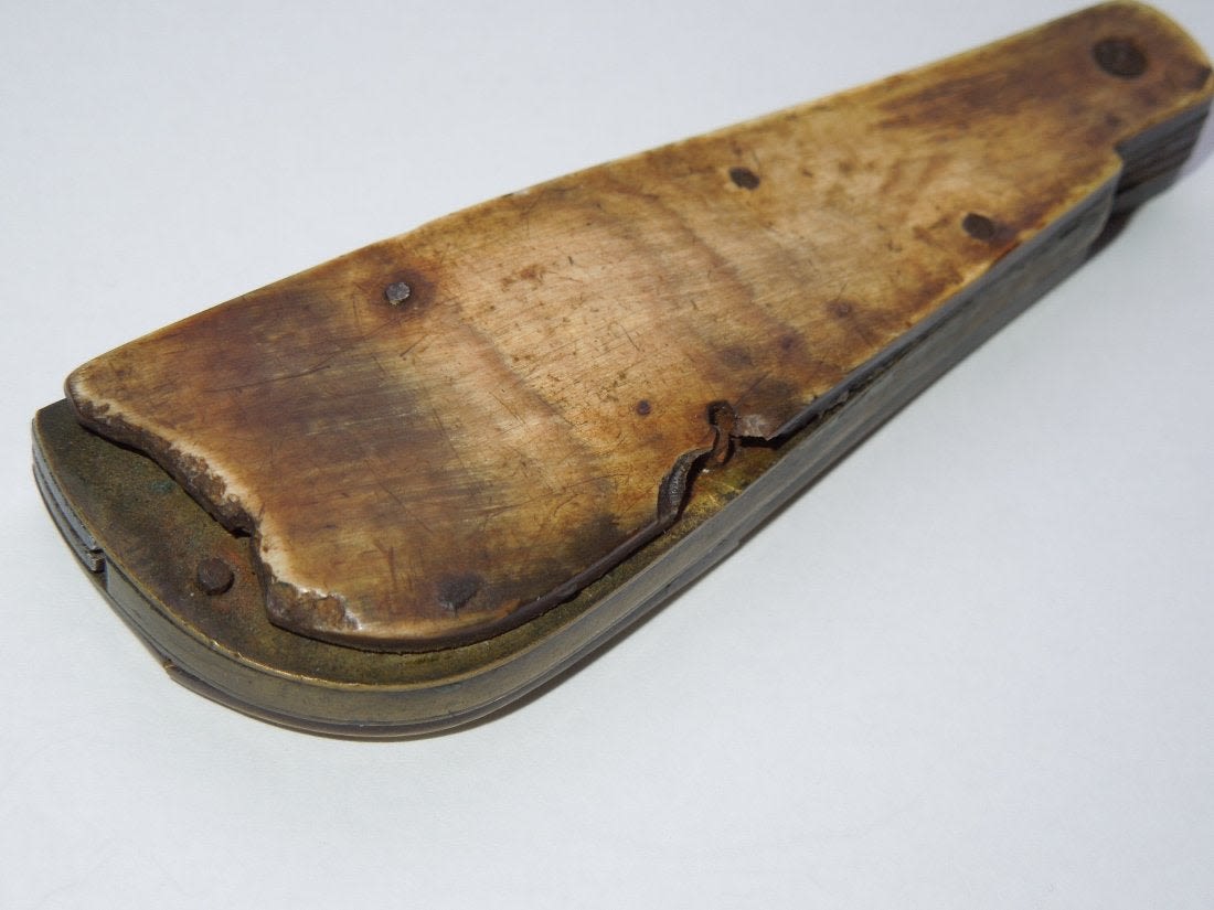 Lot 6A - Civil War Bloodletter Fleam 2 Blade Surgical Tool Horn | CNY ...