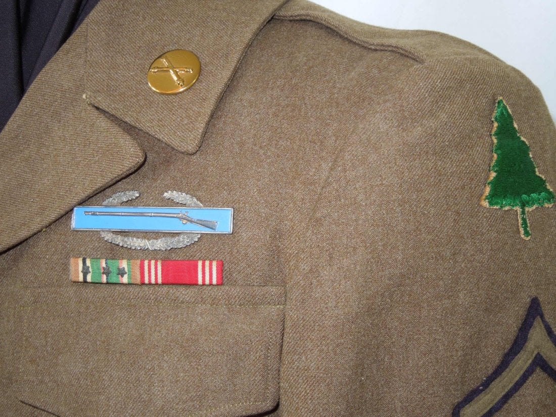 Lot 83 - WWII 91st Infantry Div. Pfc. Uniform Jacket CIB US Army | CNY ...