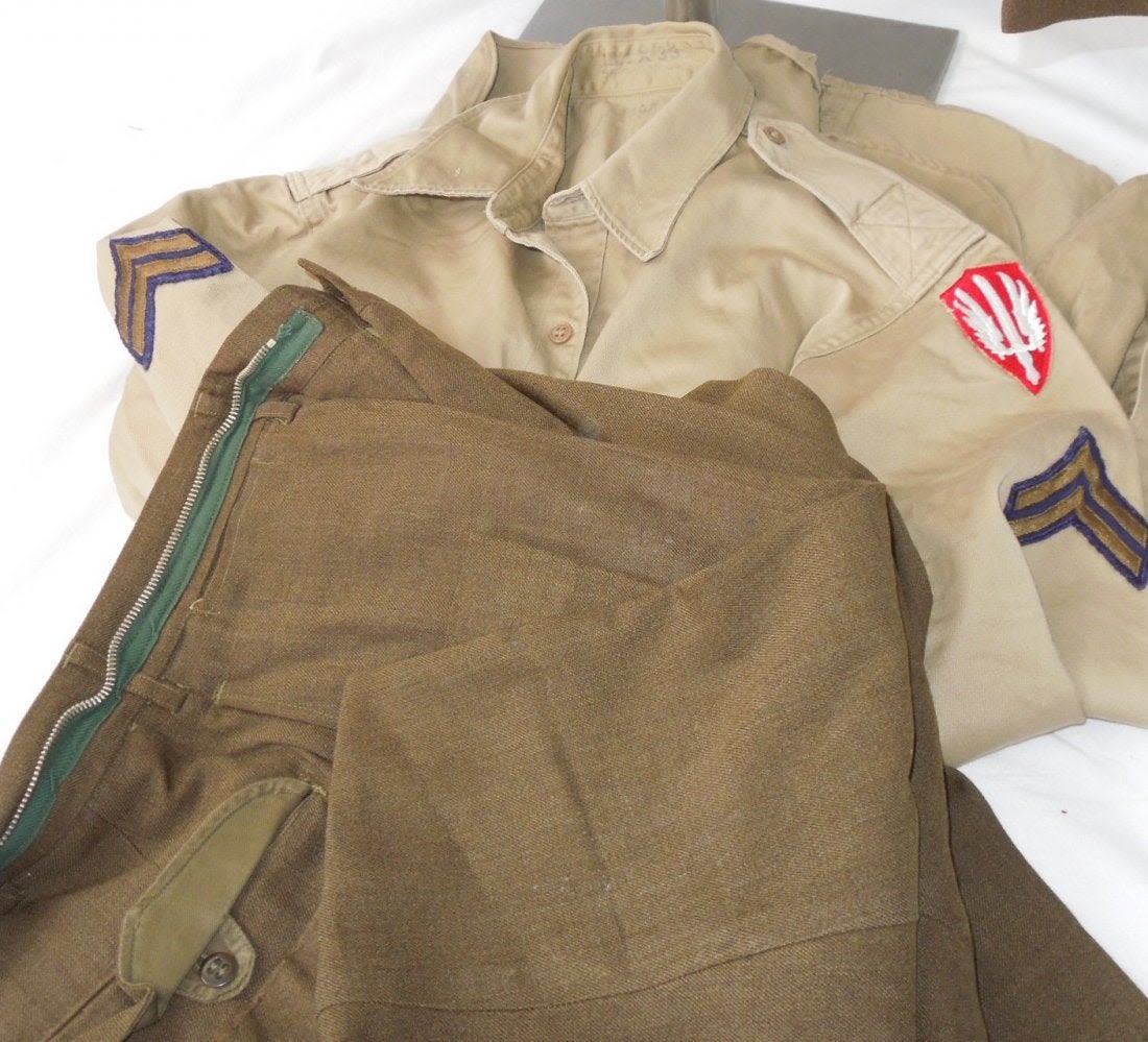 Lot 92 - 1950s US Army SCARWAF 813th Engineer Alaska Uniform Lot | CNY ...