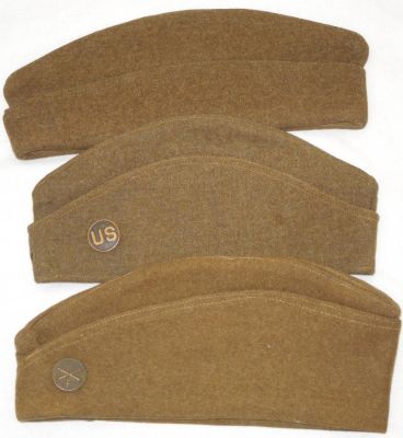 Lot 82 - WWI US Army Overseas Garrison Cap Lot Collar Discs | CNY Militaria