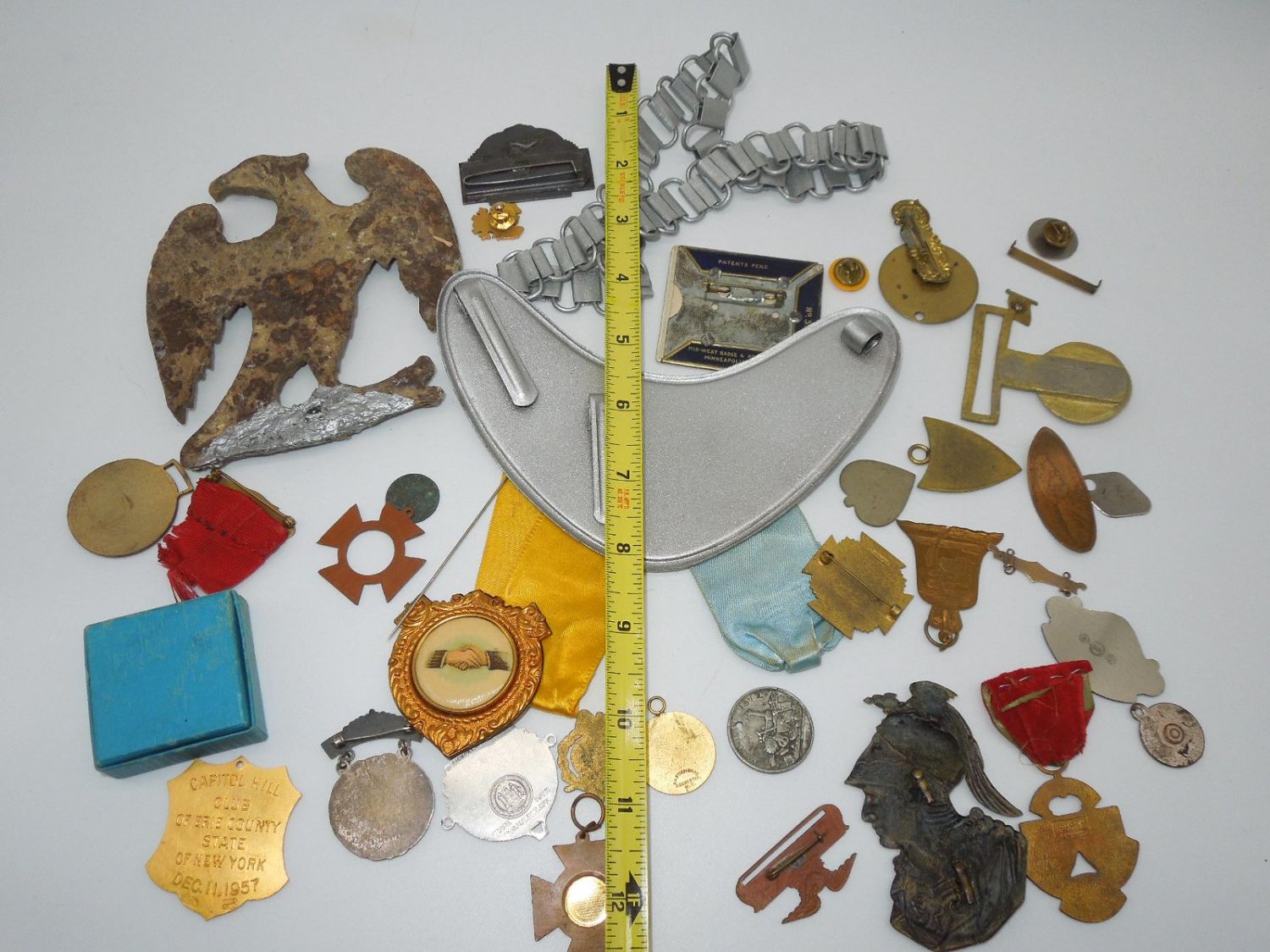 Lot 599 - Vintage 1800s - 1900s Lot Pins Ribbons Badges Eagles NRA ...