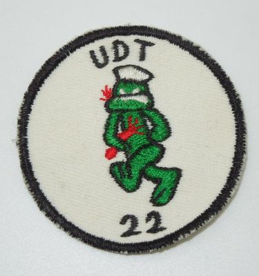 Lot 81 - Vietnam War Era US Navy SEAL UDT Underwater Demolition Team 22 ...