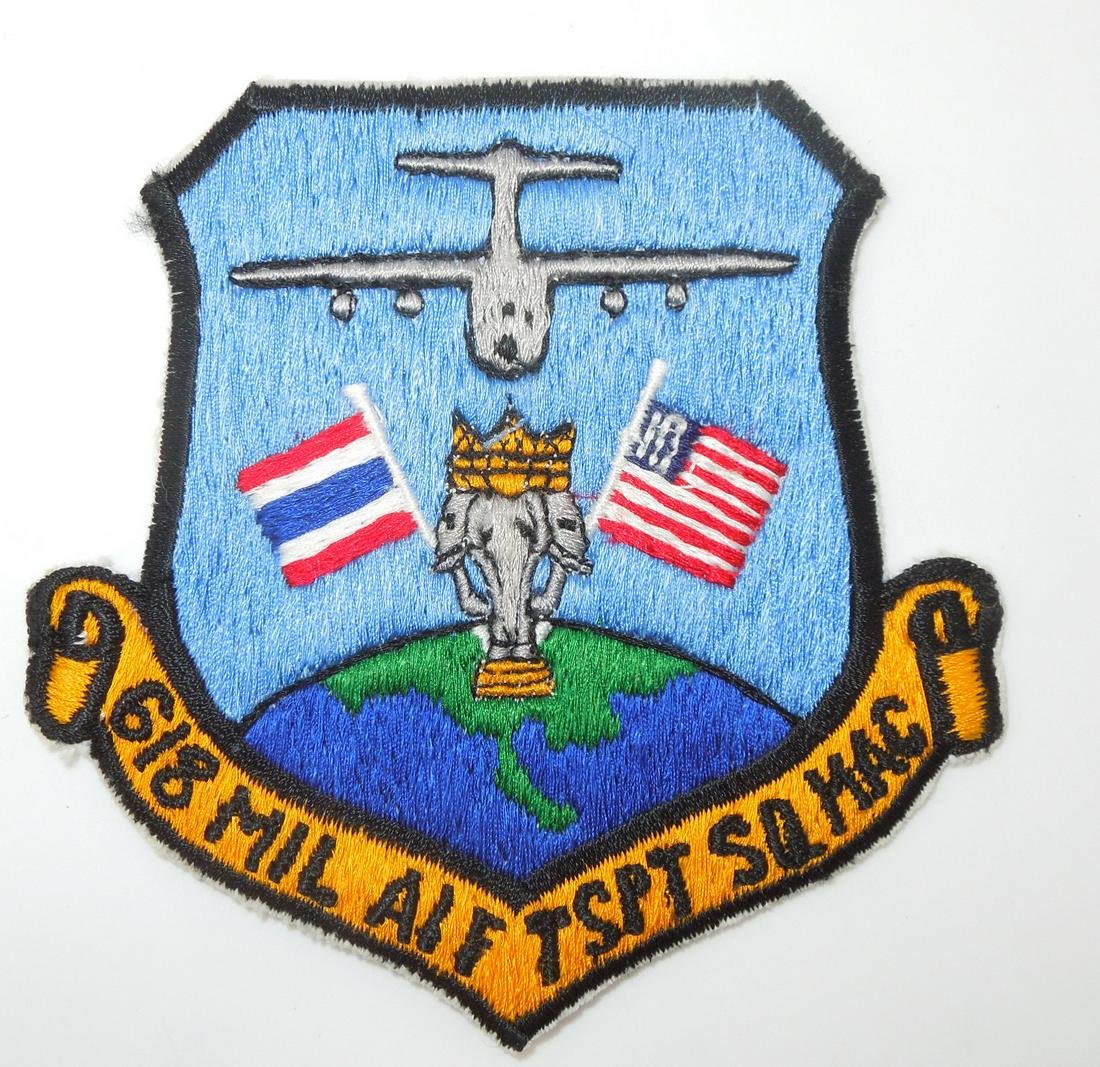 Lot 385 - USAF Air Force 618th Military Airlift Support Squadron Patch ...