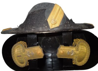 Lot 21 - 1800s to 1900s US Navy Fore & Aft Cap Hat & Ensign Shoulder ...