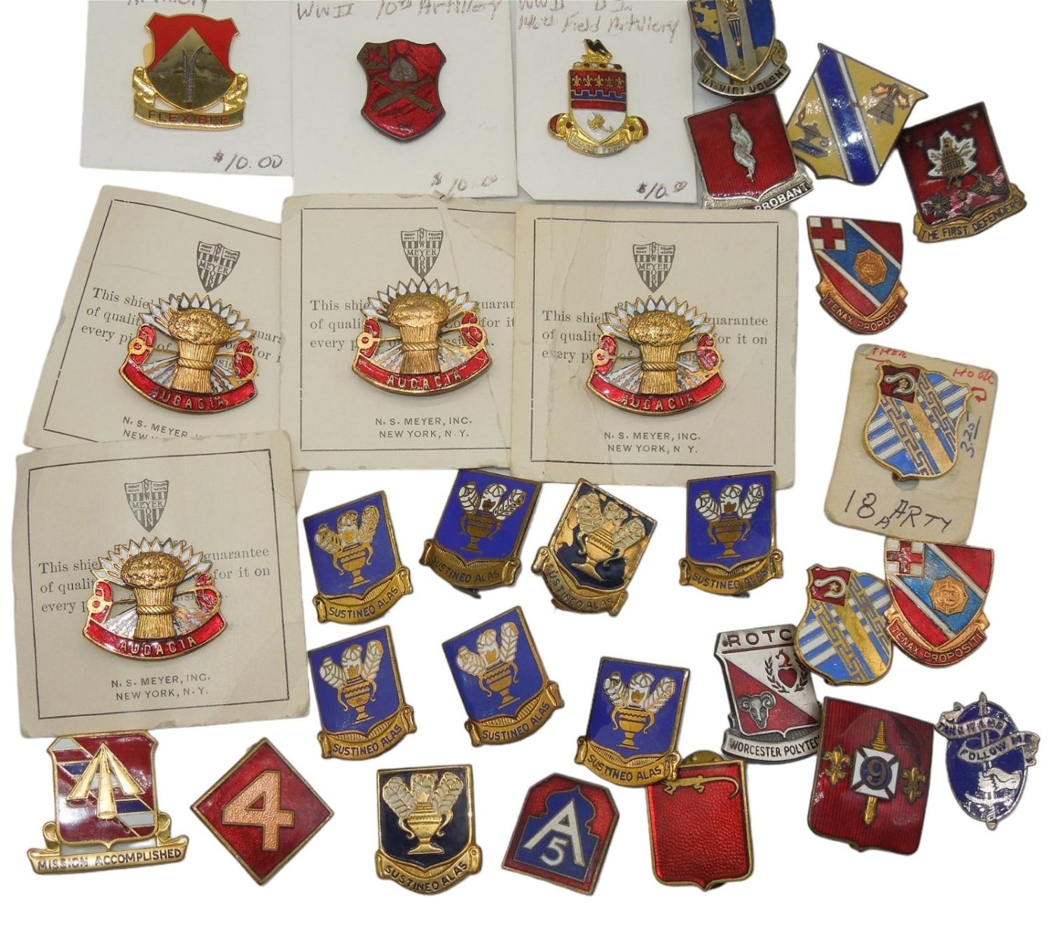 Lot 187 - Lot WWII Korean War Pin & Screw Back US Army DUI Crests | CNY ...