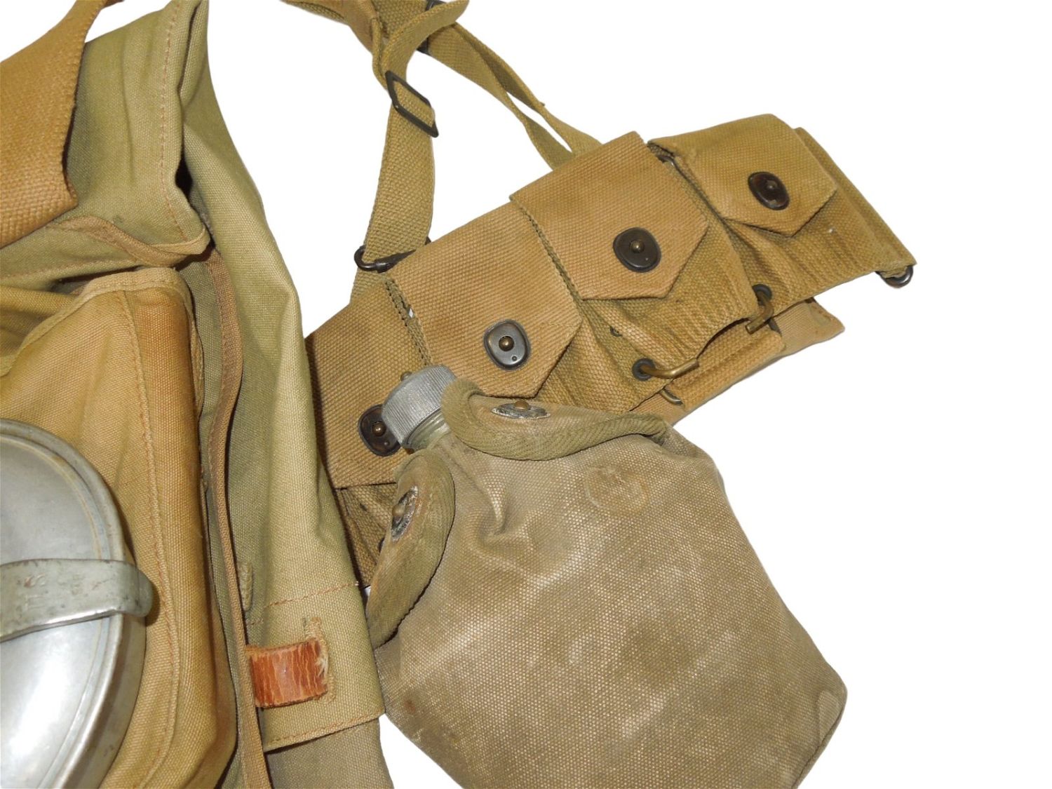 Lot 596 - WWI US Army Doughboy Complete Field Kit Set Bayonet Shovel ...