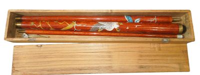 Lot 124 - WWII Era Chinese Made US Marine Corps Souvenir Pool Cue Set ...